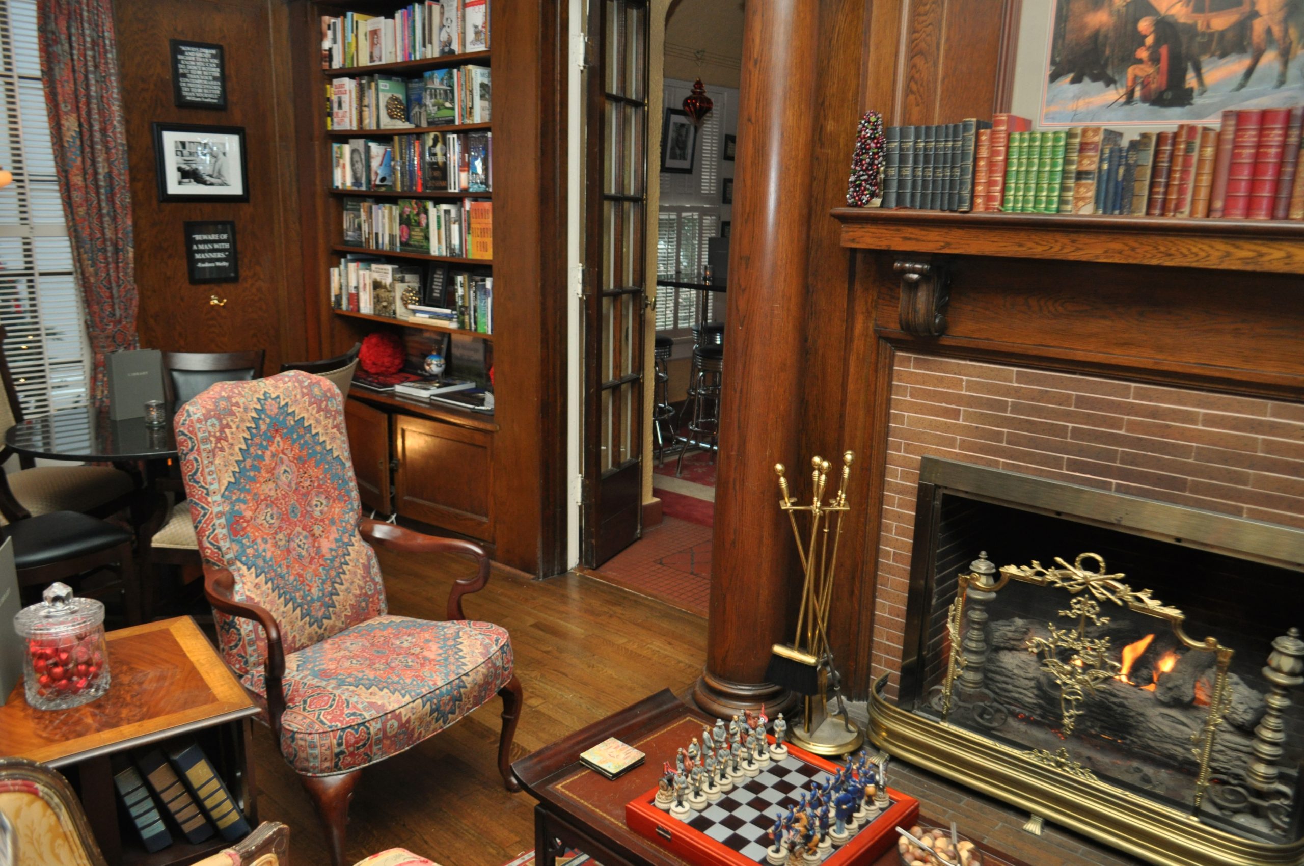 Library Lounge - Mississippi Free Press