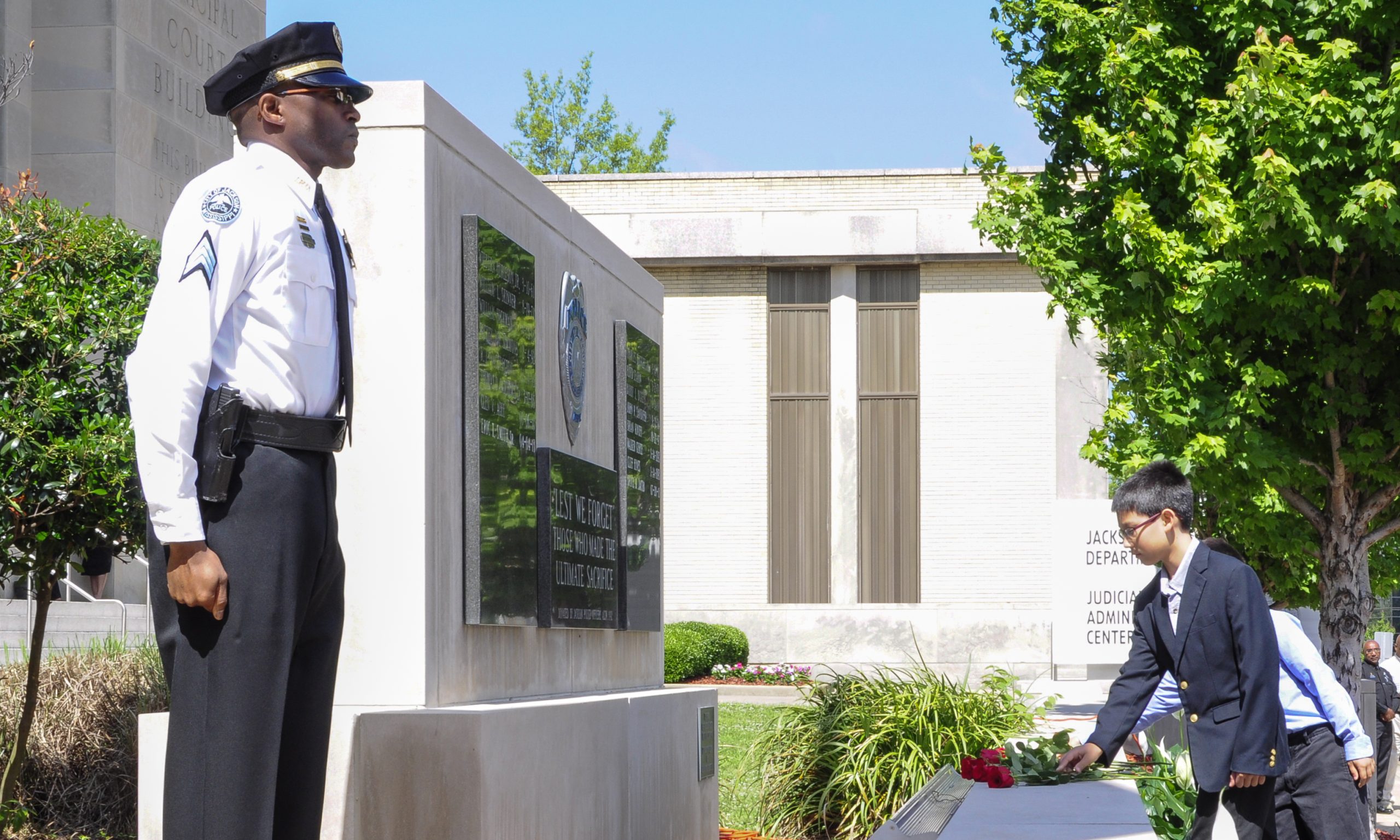 JPD Holds Police Memorial - Mississippi Free Press