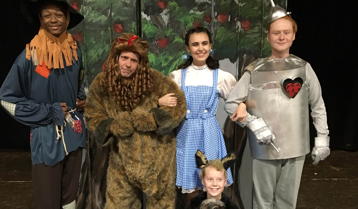 A Merry Land - Mississippi Free Press