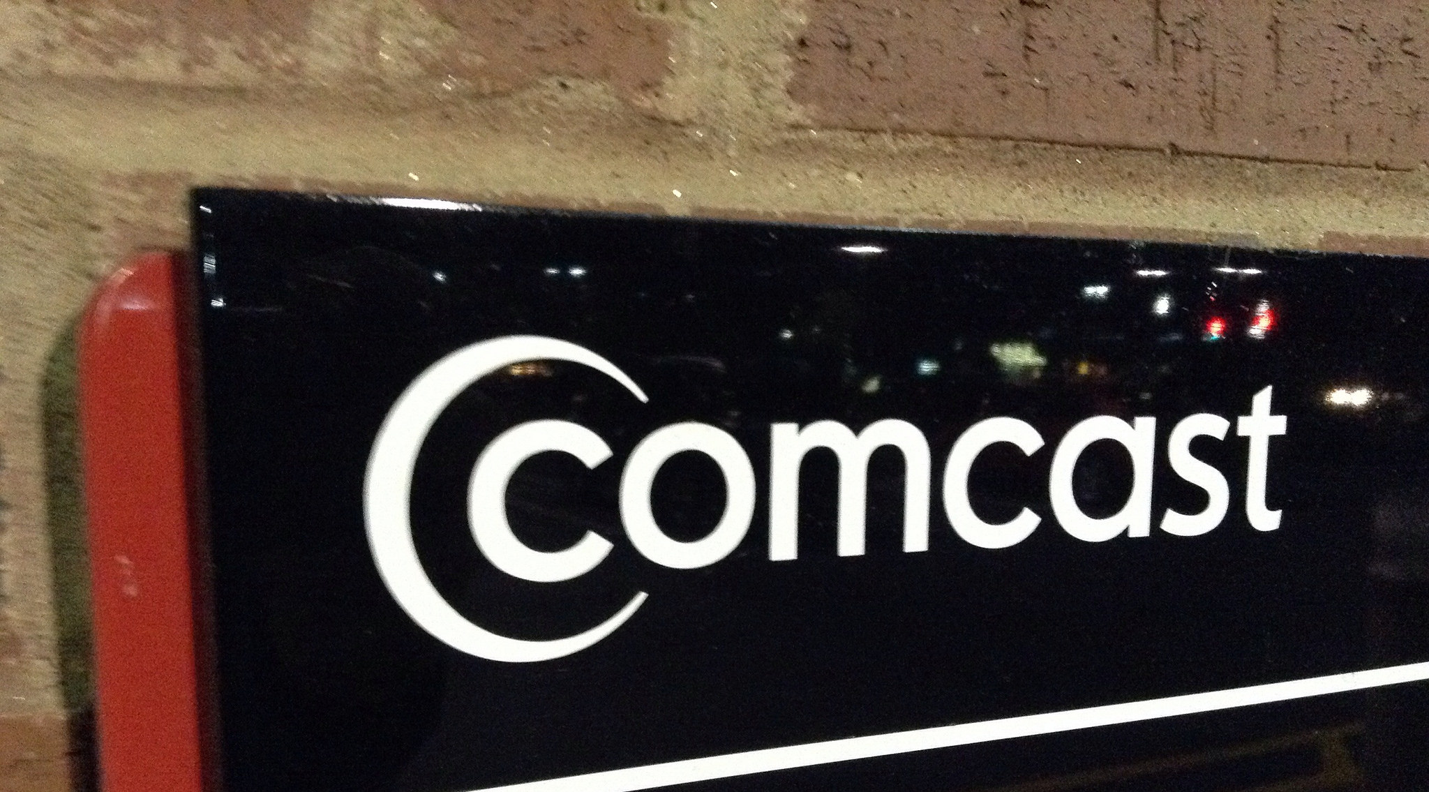 In the Battle for Twenty-First Century Fox, Comcast Blinks ...