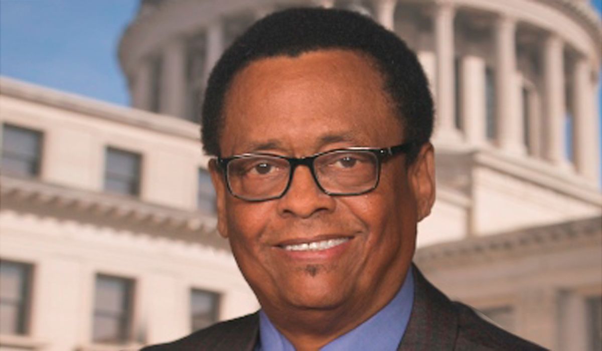 Crowded Field Running for Mississippi Senate Seat - Mississippi Free Press